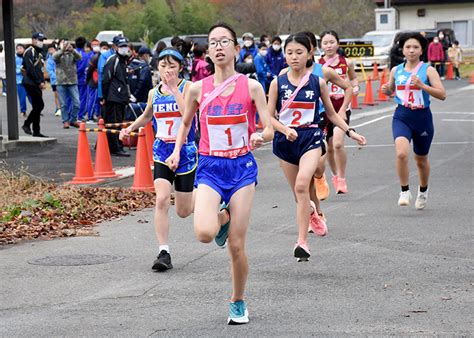 男女とも遠野A優勝 県南中学校駅伝競走大会花巻Iwanichi Online 岩手日日新聞社