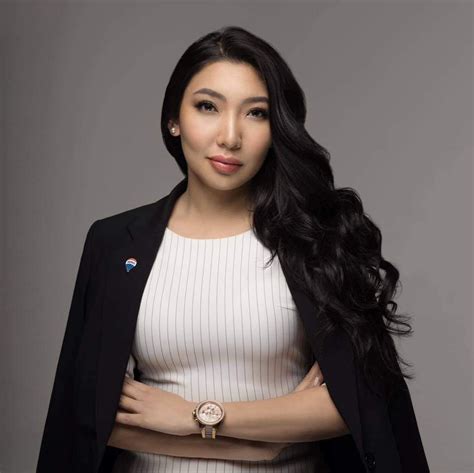 УИХ ын гишүүн асан Т Гандийн охин Г Бөртэ Үжин ажлаа солив Tac Mn