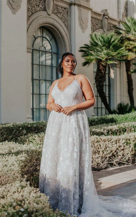 Plus Size Wedding Dress For Weddings