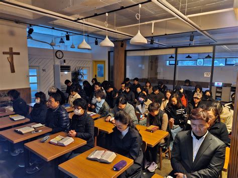 새힘기도회 풍경 거룩한빛등대교회 사진