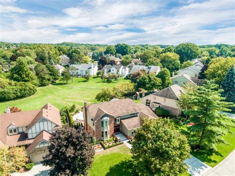 Farmington Hills Mi Full Yard Landscape Design And Install Troy