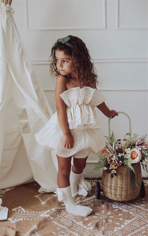 Chloe Set Charlie Helena Collection