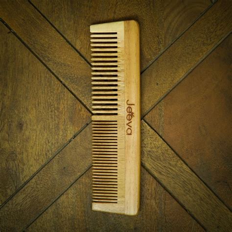 By Jeeva World Neem Comb For Household At ₹ 26 Piece In Kota Id 25461038133