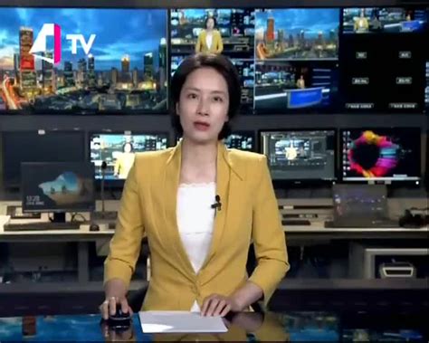 趁旅客熟睡时顺走手机 男子列车上作案被抓获手机新浪网