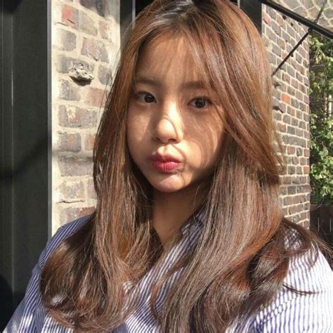 Pin Oleh Pope Png Di Woman World Gaya Rambut Panjang Gaya Rambut Potongan Rambut Panjang