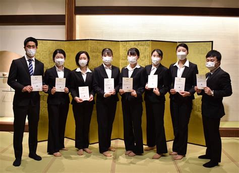 入社式 箱根強羅温泉の全室露天風呂付きの宿 強羅花扇公式