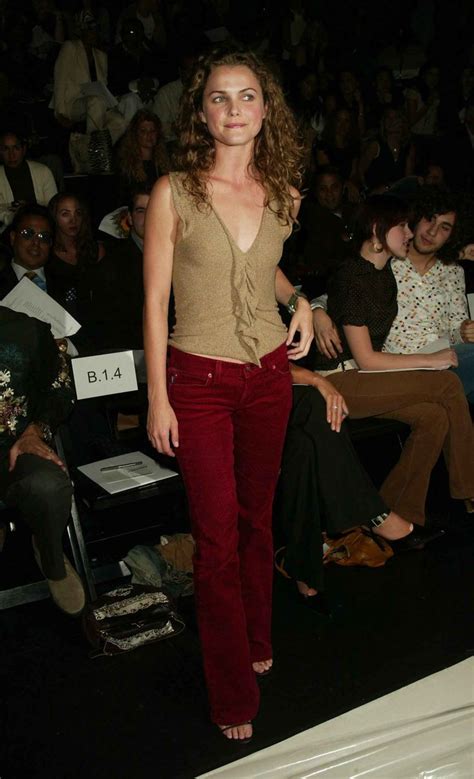 Keri Russell 2002 Keri Russell Curvy Celebrities Outfits