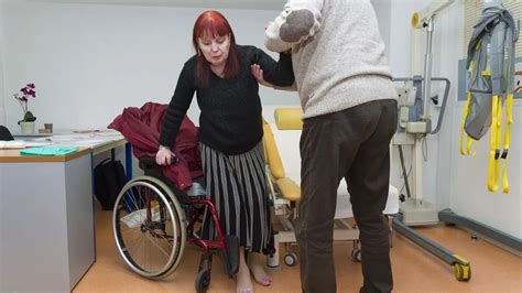 Sclerosis Multiplex Oktatóvideóval Segítik A Betegeket Origo