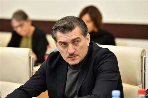 ბადრი ბასიშვილი გივი თარგამაძე შოთა უტიაშვილი ზურაბ ადეიშვილი ბაჩო ახალაია ახალგაზრდებს