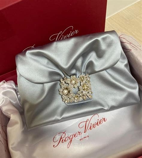 로저비비에 클러치백 세컨웨어 헬로마켓