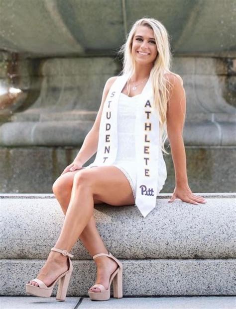 Hailey Davidson R Womensoccerlegs