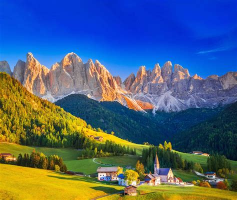 Dolomites En Randonnées Voyages Girardot Lagence De Tous Vos Voyages