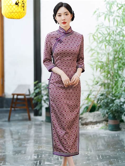 Women Long Cheongsam Dress With Slits