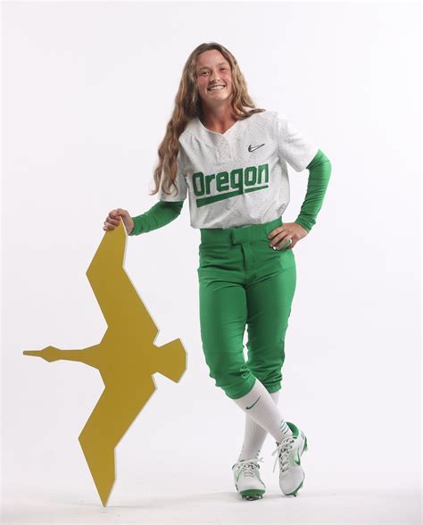 Oregon Wishing A Very Happy Birthday To Elyse Kresho Goducks Version7 Facebook
