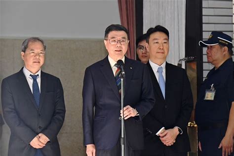 中國海警扣我澎湖漁船 卓揆籲勿升高情勢盼人船平安返臺 要聞 中國海警扣我澎湖漁船 卓揆籲勿升高情勢盼人船平安返臺 青年日報