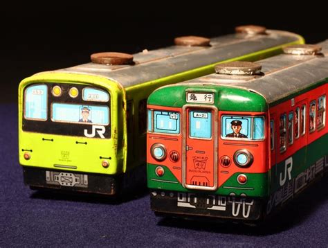 2 3結標 昭和懷舊 鐵皮玩具火車 JR急行電車 イチコー ADA0202 置物 干支 獸首 面具 風鈴 根雕 鈴鐺 浮雕 開運 招財 祈福