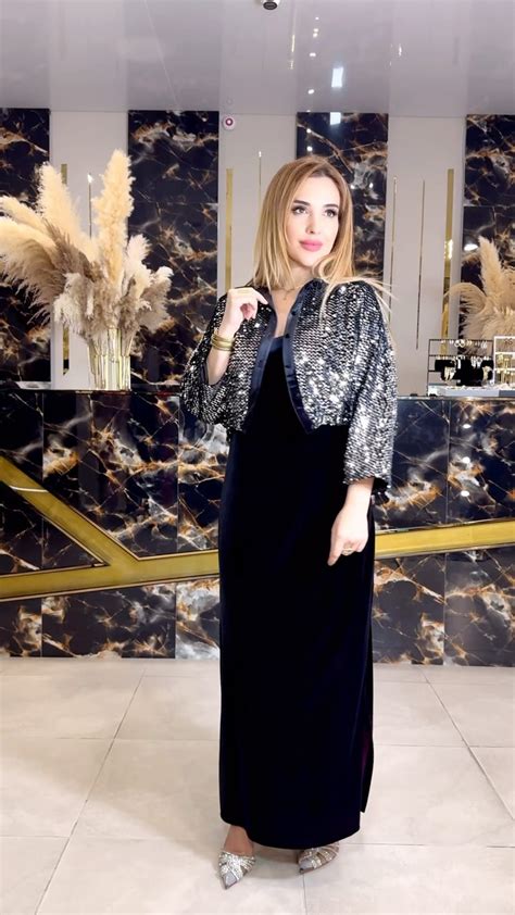 ОДЕЖДА ОБУВЬ КУРТКИ Стильная тёплая и очень красивая куртка 👍👍👍 Ботинки из натуральной