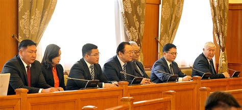 МОНГОЛБАНКНЫ ХЯНАЛТЫН ЗӨВЛӨЛИЙН ГИШҮҮДИЙГ ТОМИЛЛОО Control Mn