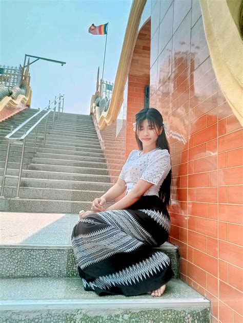 Su အမုန်းလဲ မပွားဘူး ရန်ငြိုးလည်းမထားဘူး ဝဋ်တဲ့တလုံးထဲ ငါဝဋ်တွေက