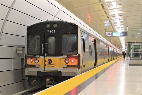 Lirr Bombardier M7 7309 At Grand Central Madison Around The Horn Flickr