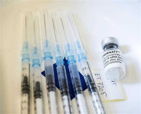 Poche Dosi E Caso Astrazeneca Oggi 15 Milioni Di Vaccini Pfizer Alle