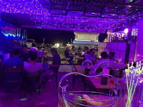 សេះខ្មៅស្រាក្រឡុក