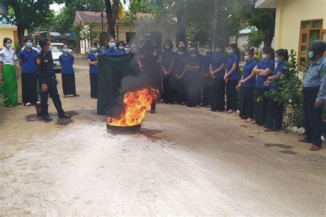 ရေးမြို့နယ် မီးဘေးကြိုတင်ကာကွယ်ရေး အသိပညာပေးခြင်းနှင့် လက်တွေ့သရုပ်ပြသခြင်း ဆောင်ရွက