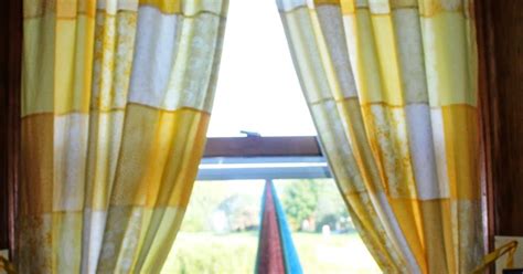 Sunshine Sews Patchwork Kitchen Curtains