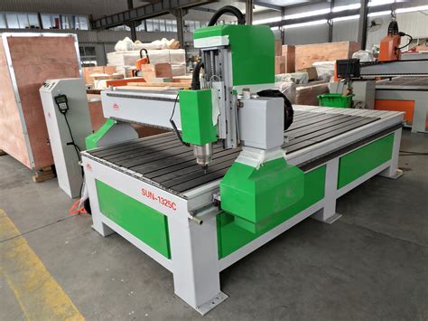 Փայտամշակման ֆրեզերային հաստոց Sr1530 Հաստոցների և սարքավորումների ներմուծում և տեղադրում