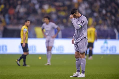 Ronaldo Vẫn Khô Hạn Khi Al Nassr Thua ở Siêu Cúp Saudi Arabia