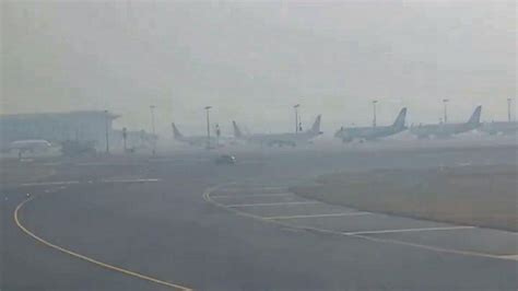 Dense Fog Cripples Delhi 81 Trains Delayed 19 Flights Diverted
