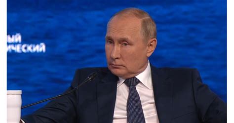 Радио Китай Путин предупреди че ако ЕС наложи таван на цените на руския газ доставките може да