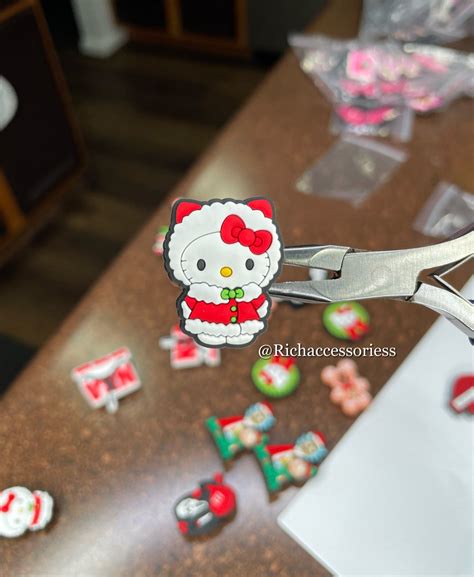 Hello Kitty Christmas Croc Charms Rich Accessories