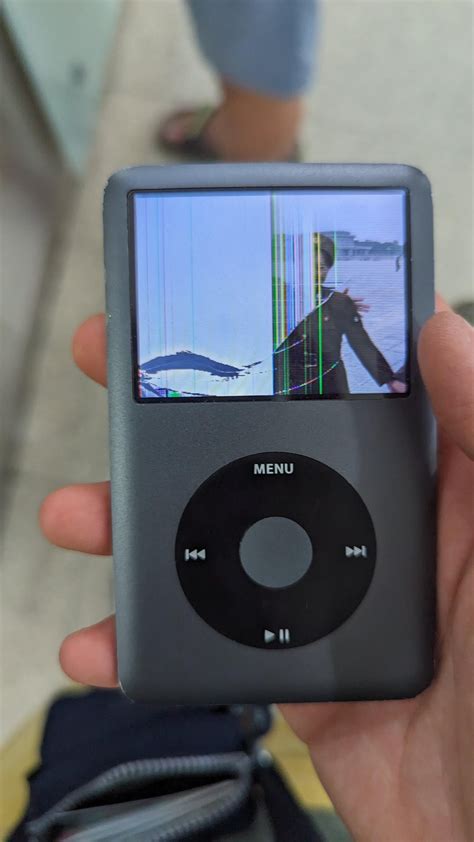 Im In Guangdong China And My Ipod Screen Broke Is It Easy To Get A Replacement R Ipod