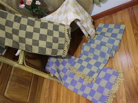 မေ ချည်စောင်ပင်ရင်း Added A New Photo မေ ချည်စောင်ပင်ရင်း