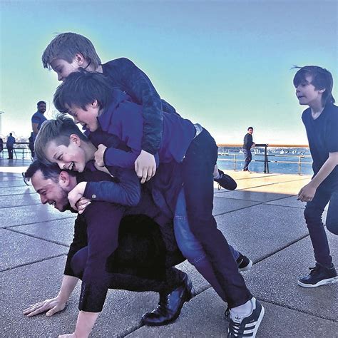 La escuela de Elon Musk quiere romper el esquema tradicional de enseñanza y formar pequeños