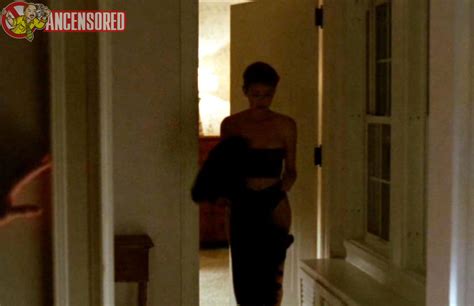 Pamela Gidley Nude Pics Page 1