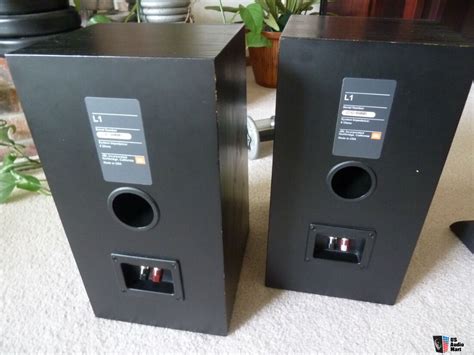 JBL L Speakers Photo US Audio Mart