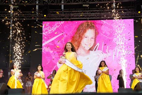 Sheila María Morales Arteaga Reina Infantil De Las Fiestas Lustrales