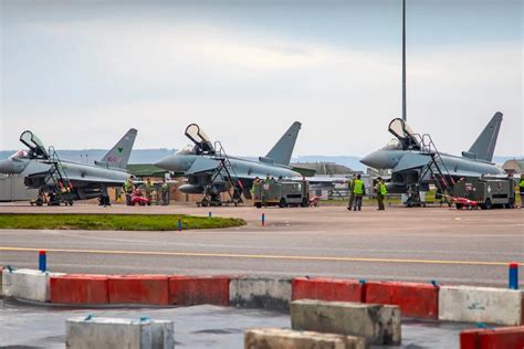 Истребители Германии сопроводили неизвестный самолет над Балтикой Газета Ru Новости