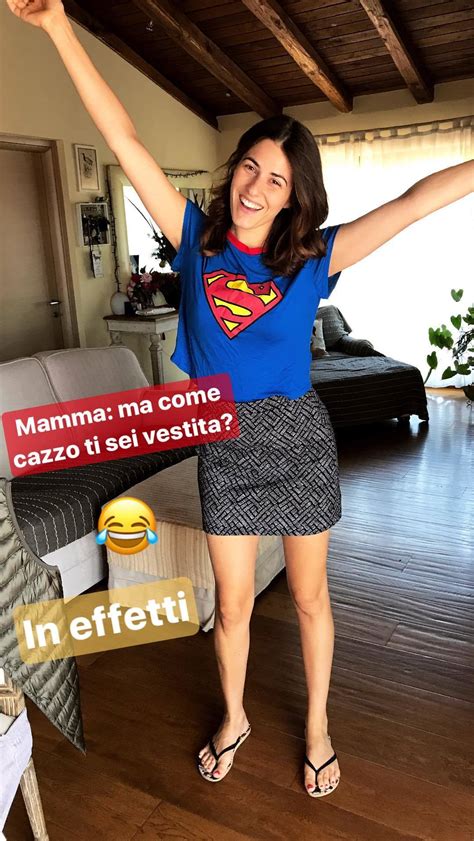 Diana Del Bufalos Feet