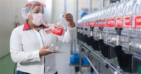 Revista AtrÉvete Coca Cola Femsa Informe Integrado 2022 Future Ready