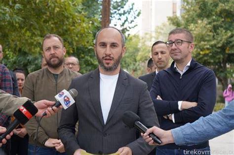 Градоначалникот Колев заедно со партискиот лидер Мицковски во обиколка на проектите кои се