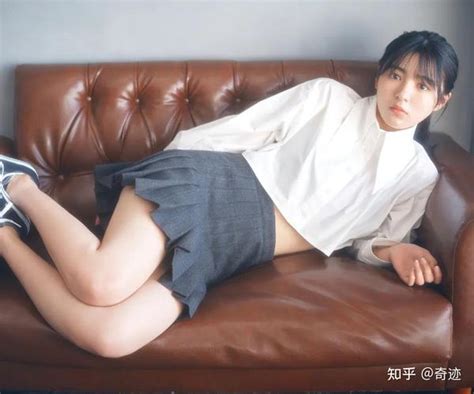 有喜欢结月的吗？岛国平川结月写真集「リタさんの素顔」 知乎