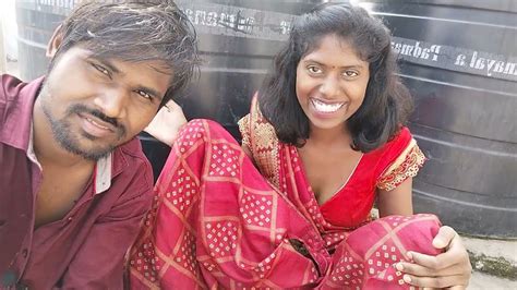 Badi Problem Hai Na Pagli Youtube