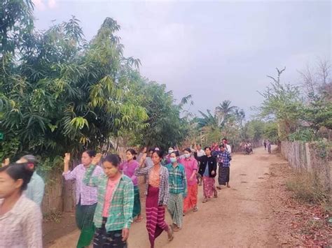 ယင်းမာပင်မြောက်ခြမ်း သပိတ်အင်အားစုများက စစ်အာဏာရှင် တော်လှန်ရေး ချီတက