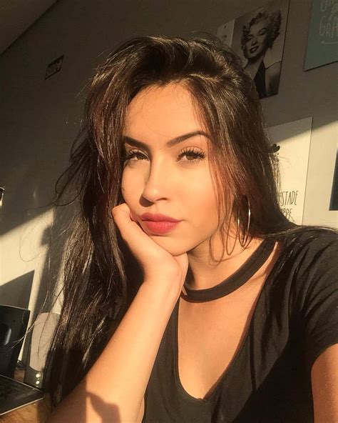 Beautiful Girls With Brown Hair Tumblr