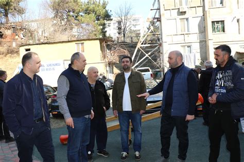 ისნის რაიონის გამგეობა ისნის რაიონის გამგეობამ ვაზისუბანში ოთხი მცირე ზომის სკვერი მოაწყო