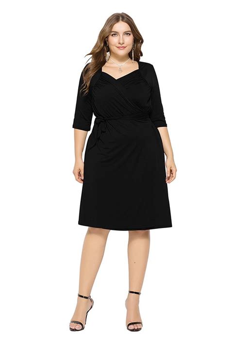 Plus Size Dress With Sleeves With Four Clors Design