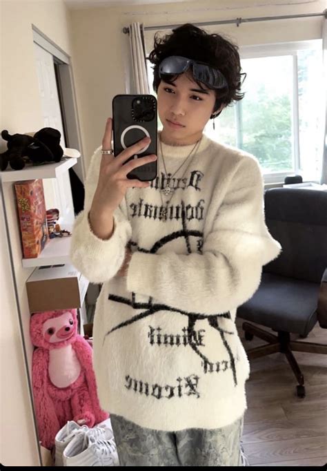 Pin By Not Seerit On Asher Lara ️ Cute Celebrity Guys Cute Guys Asher